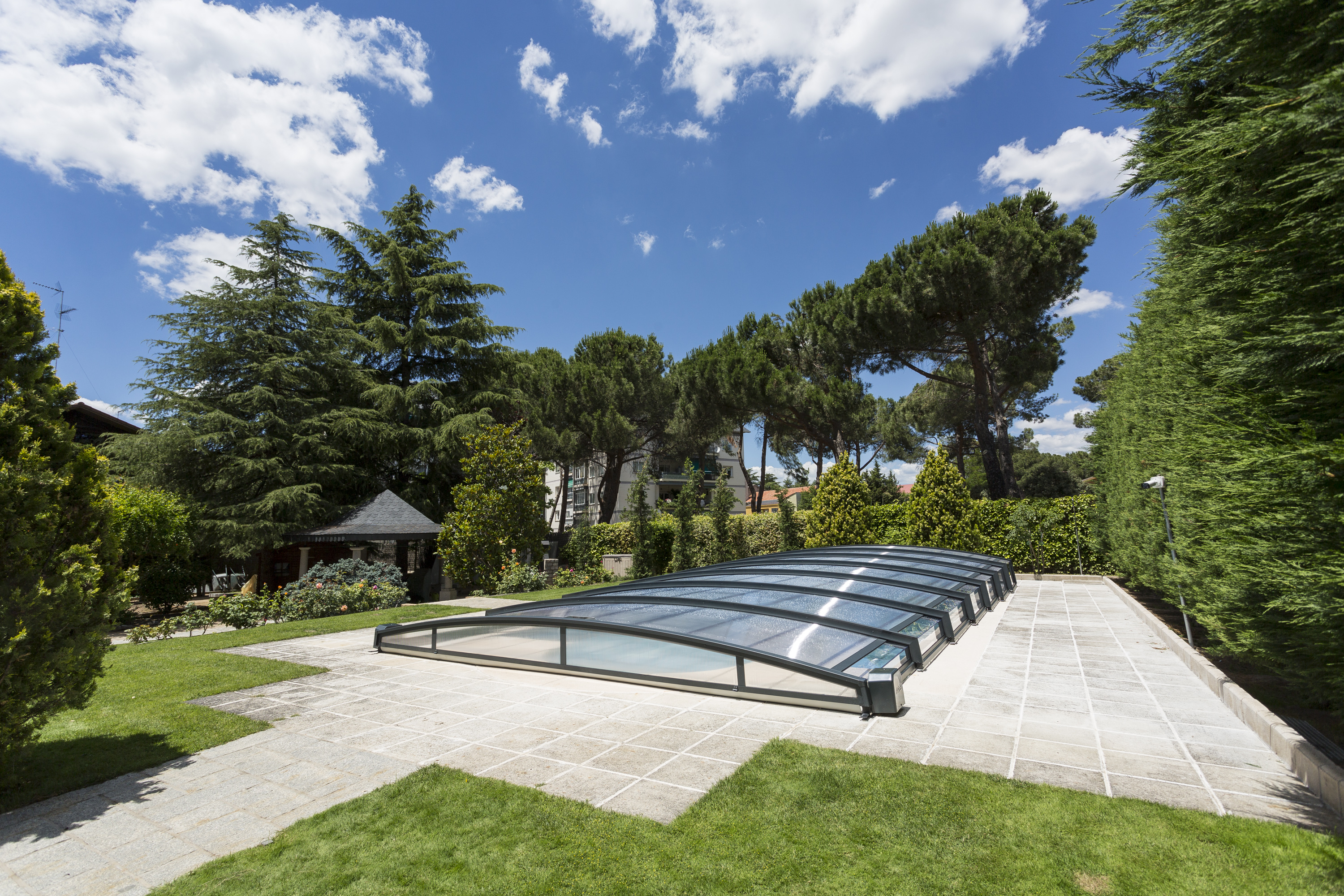 Gli specialisti della copertura per piscine - Abritaly